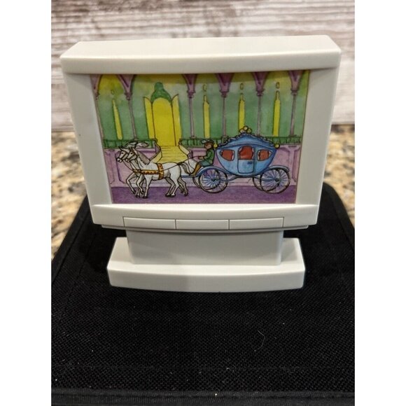 Blue Box | Toys | Vintage Working Blue Box Dollhouse Light Up ...